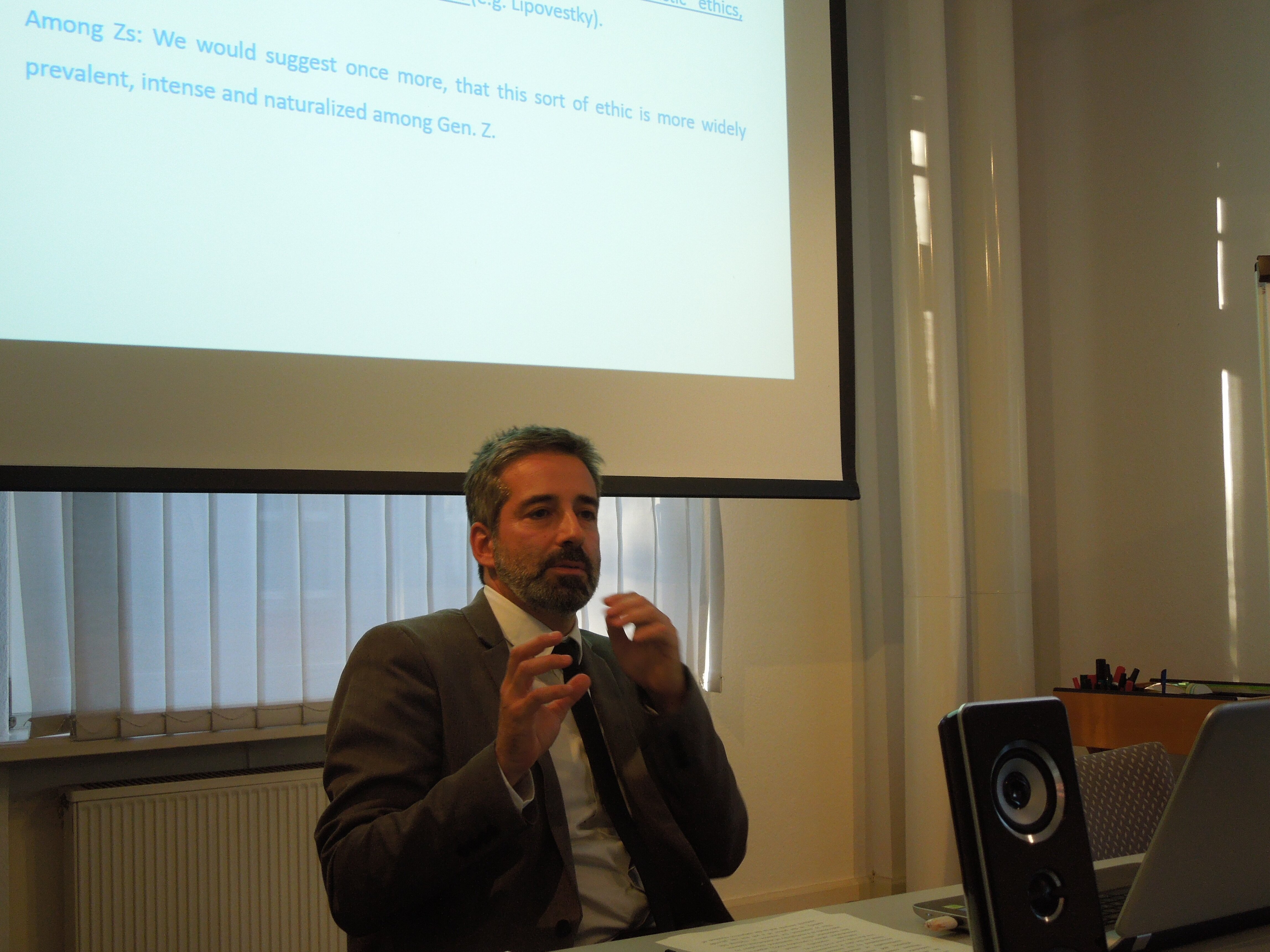 Die Generation Z in Europa | CEUS | Cluster für Europaforschung ...