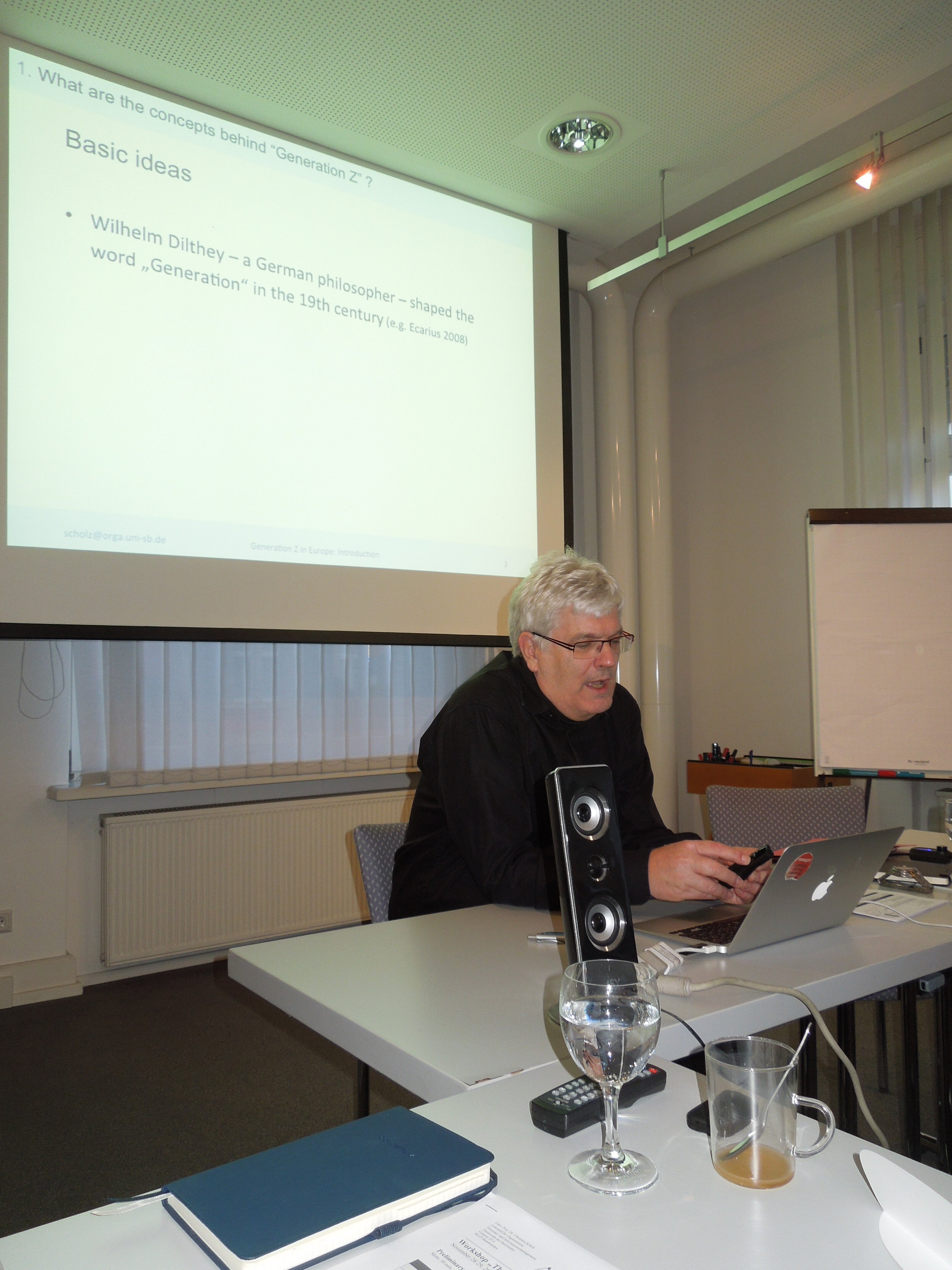 Die Generation Z in Europa | CEUS | Cluster für Europaforschung ...